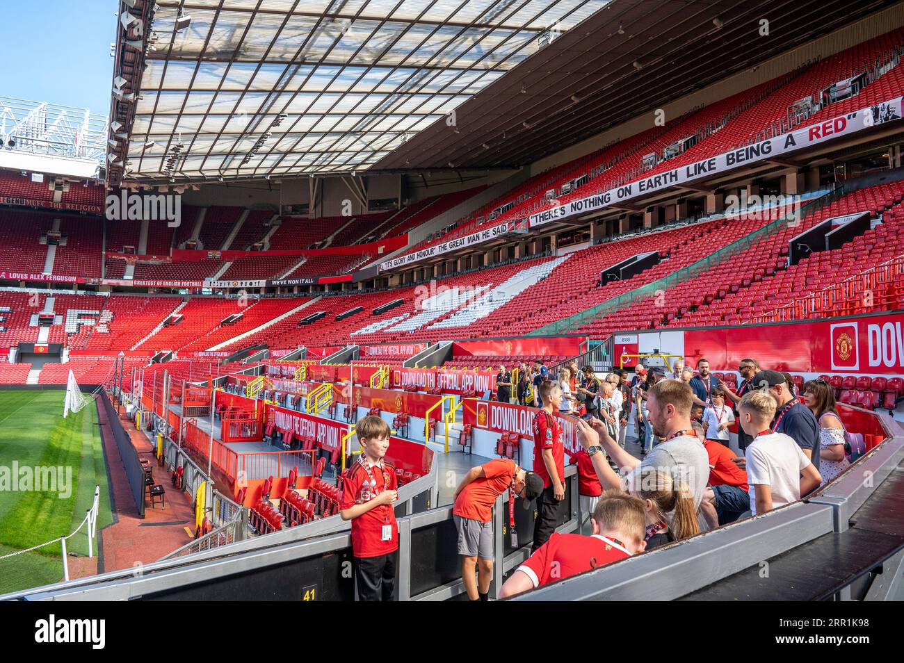 Stadium tour inside Manchester United’s Old Trafford stadium in ...