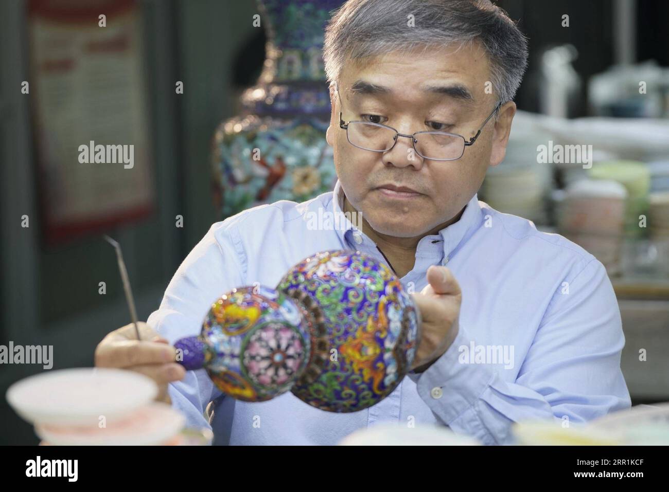 Beijing china cloisonne factory hi-res stock photography and images - Alamy