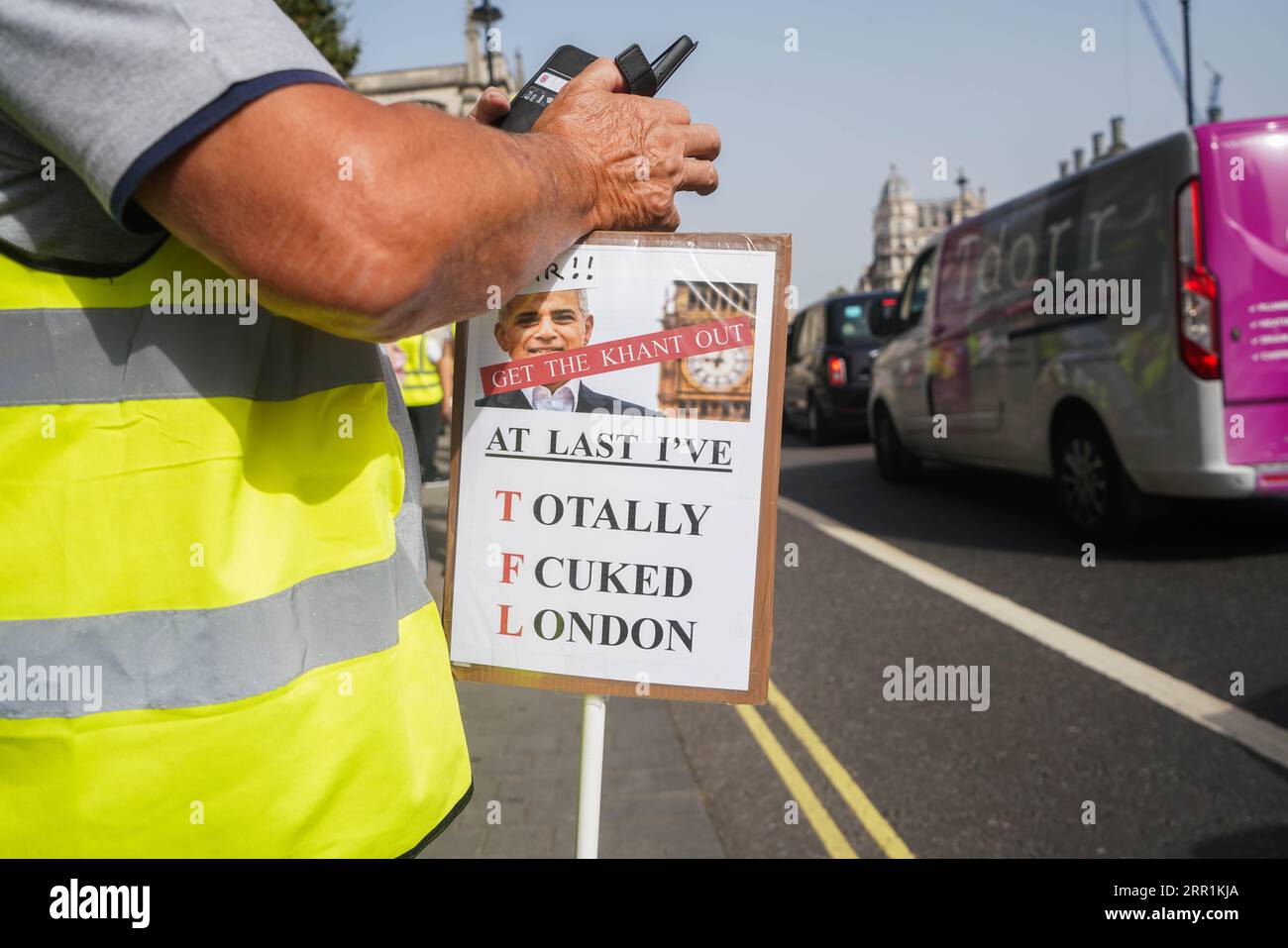 London UK. 6 September 2023 . Anti Ulez protesters demonstrate outside ...