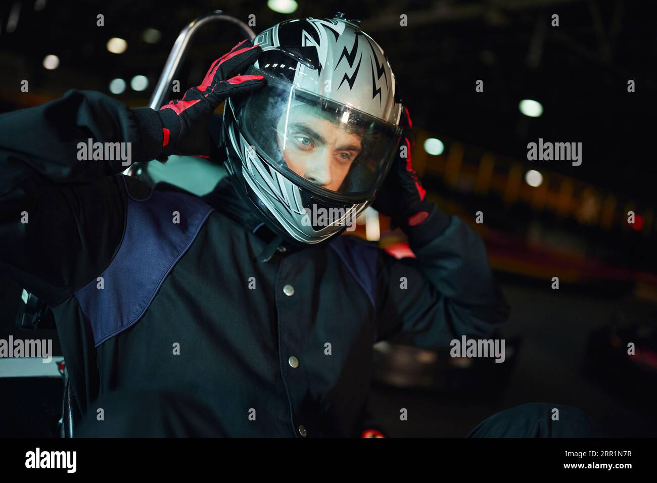 Multicultural man hi-res stock photography and images - Alamy