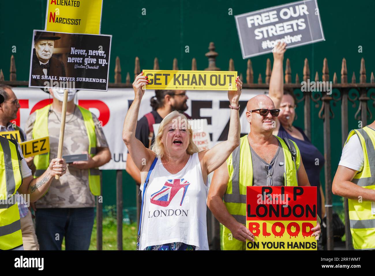 London UK. 6 September 2023 . Anti Ulez protesters demonstrate outside ...