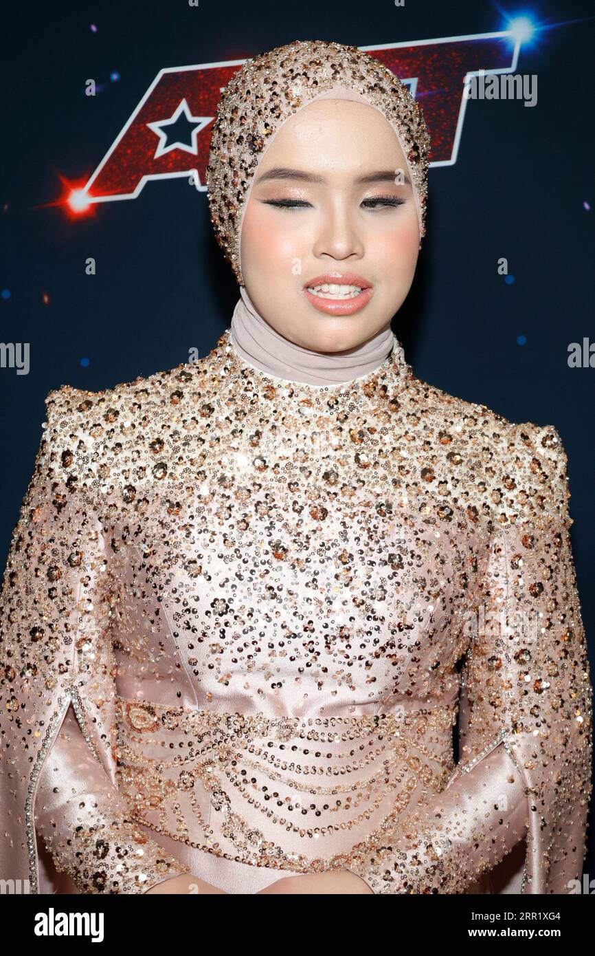 Putri ariani hi-res stock photography and images - Alamy