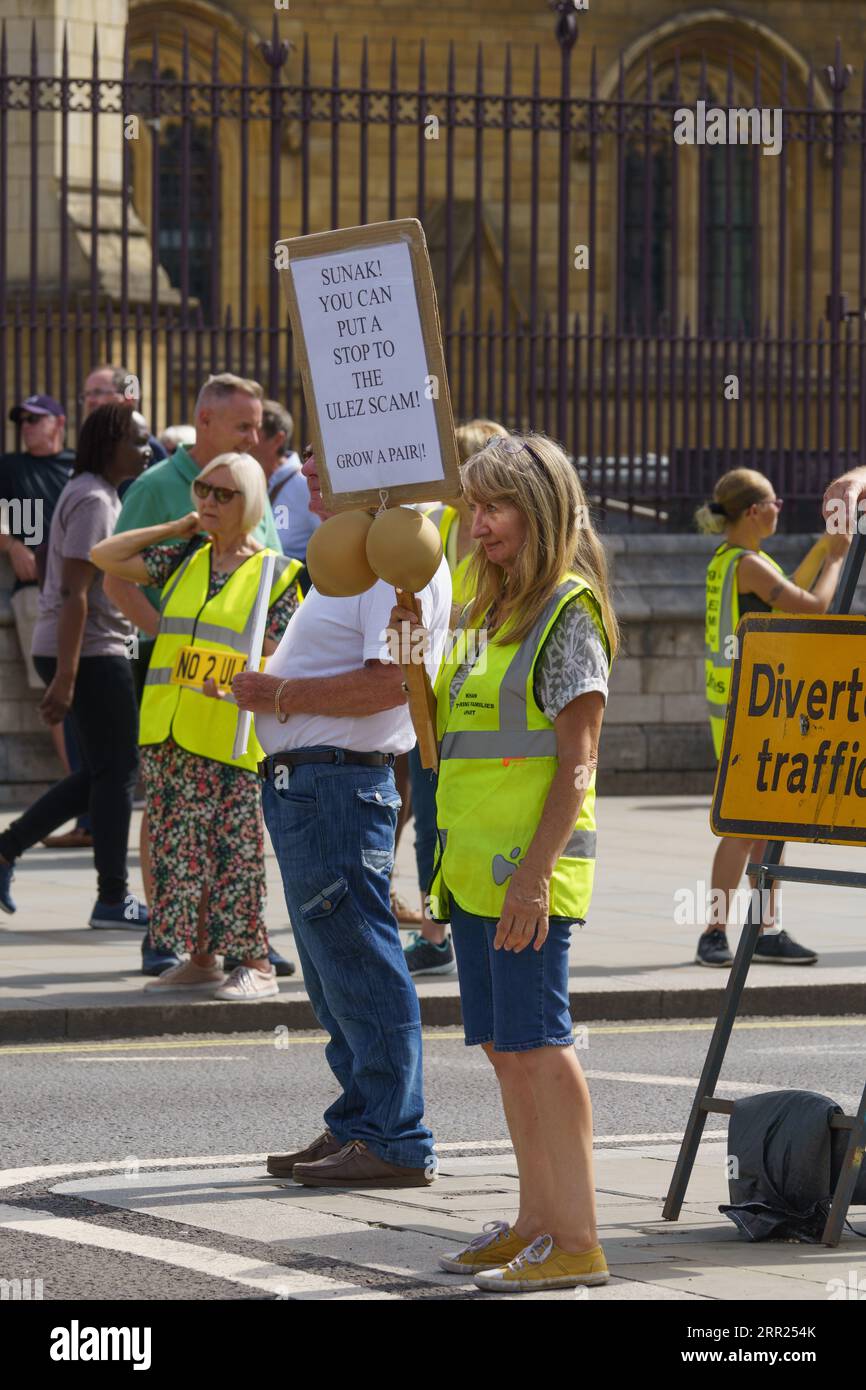 Westminster, London. 6th September 2023. A small group protests outside ...