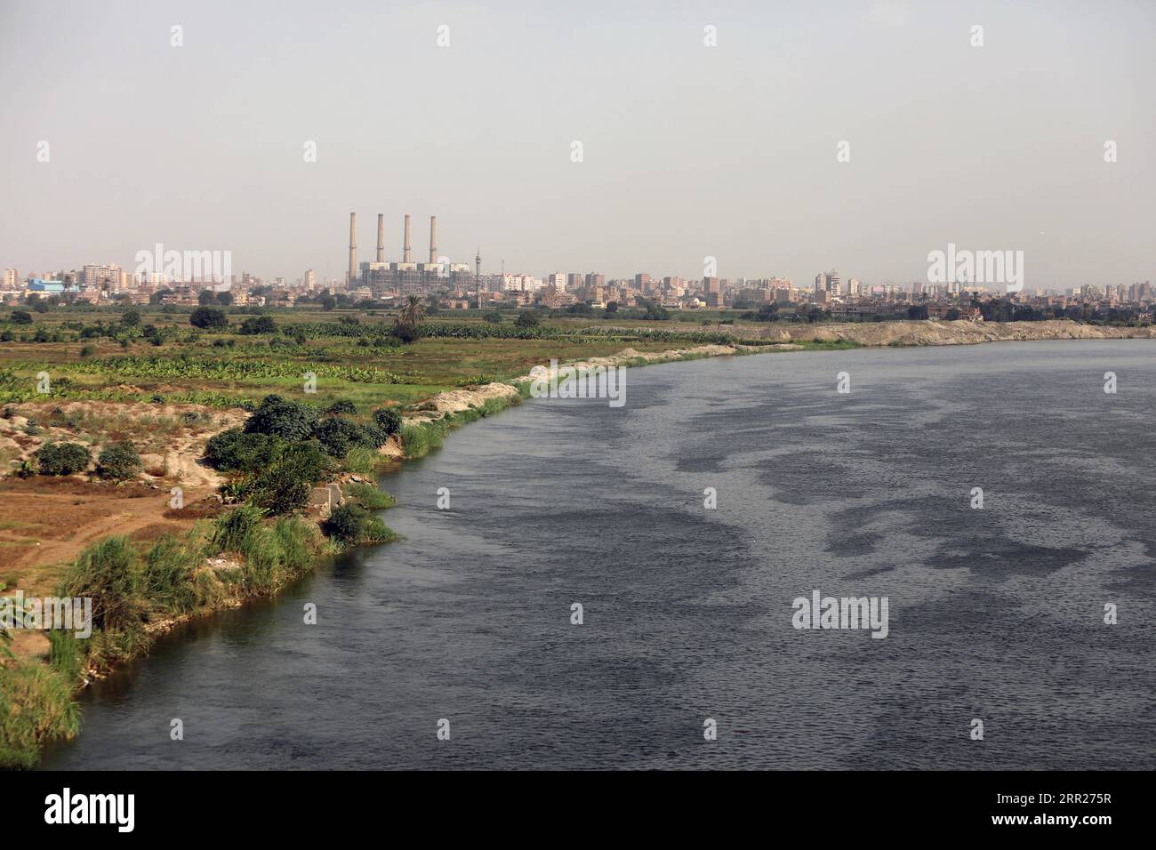 201004 -- CAIRO, Oct. 4, 2020 -- Photo taken on Oct. 4, 2020 shows the ...