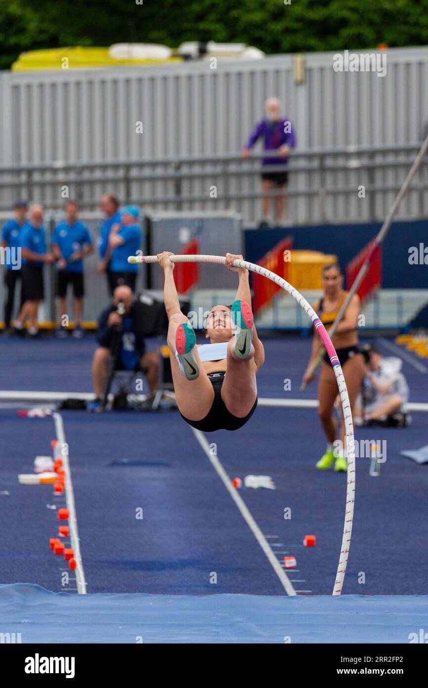 Women pole vault final hi-res stock photography and images - Alamy