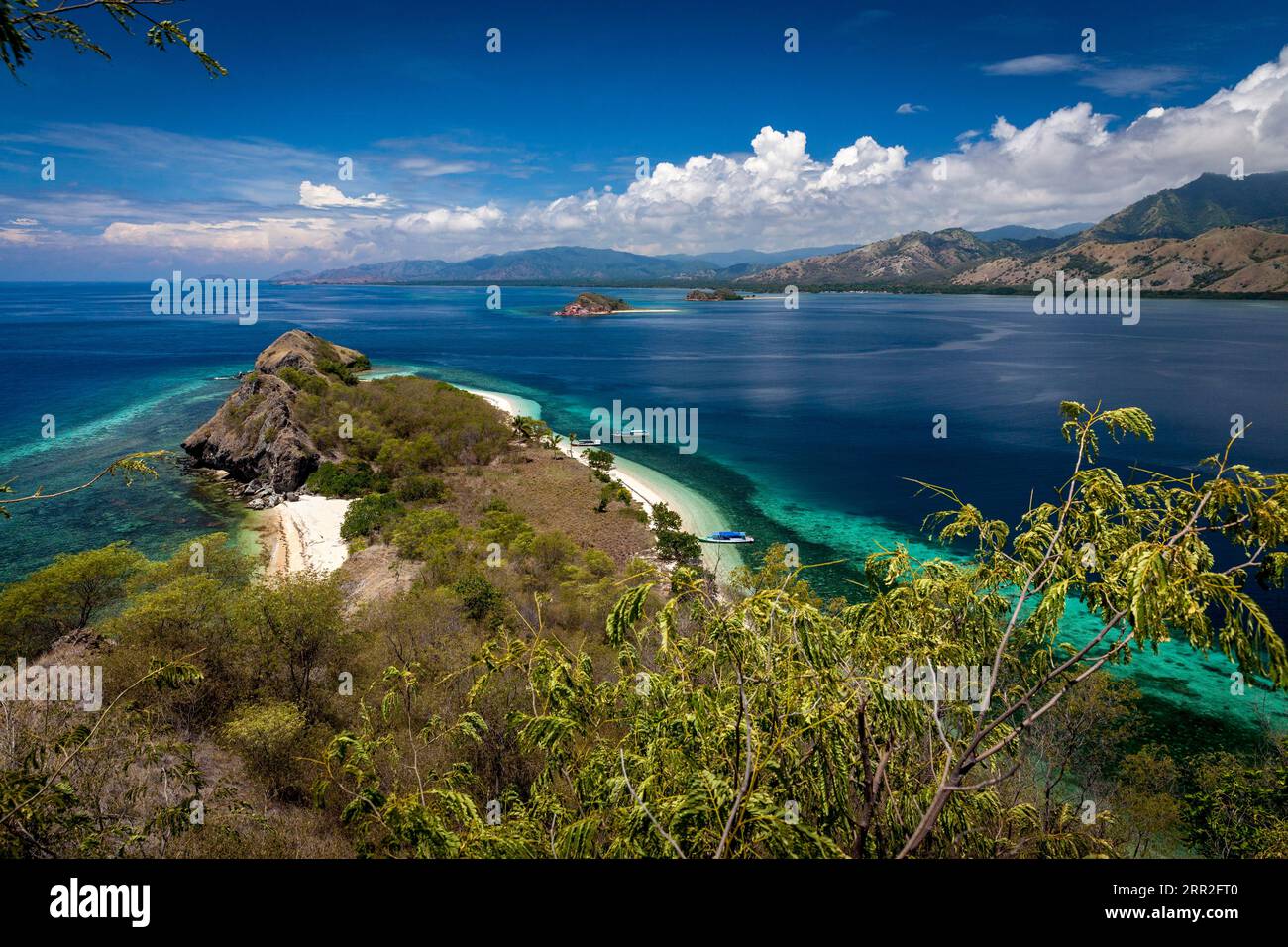 17-Islands National Park, Riung, Flores, Nusa Tenggara Timur, Indonesia Stock Photo - Alamy