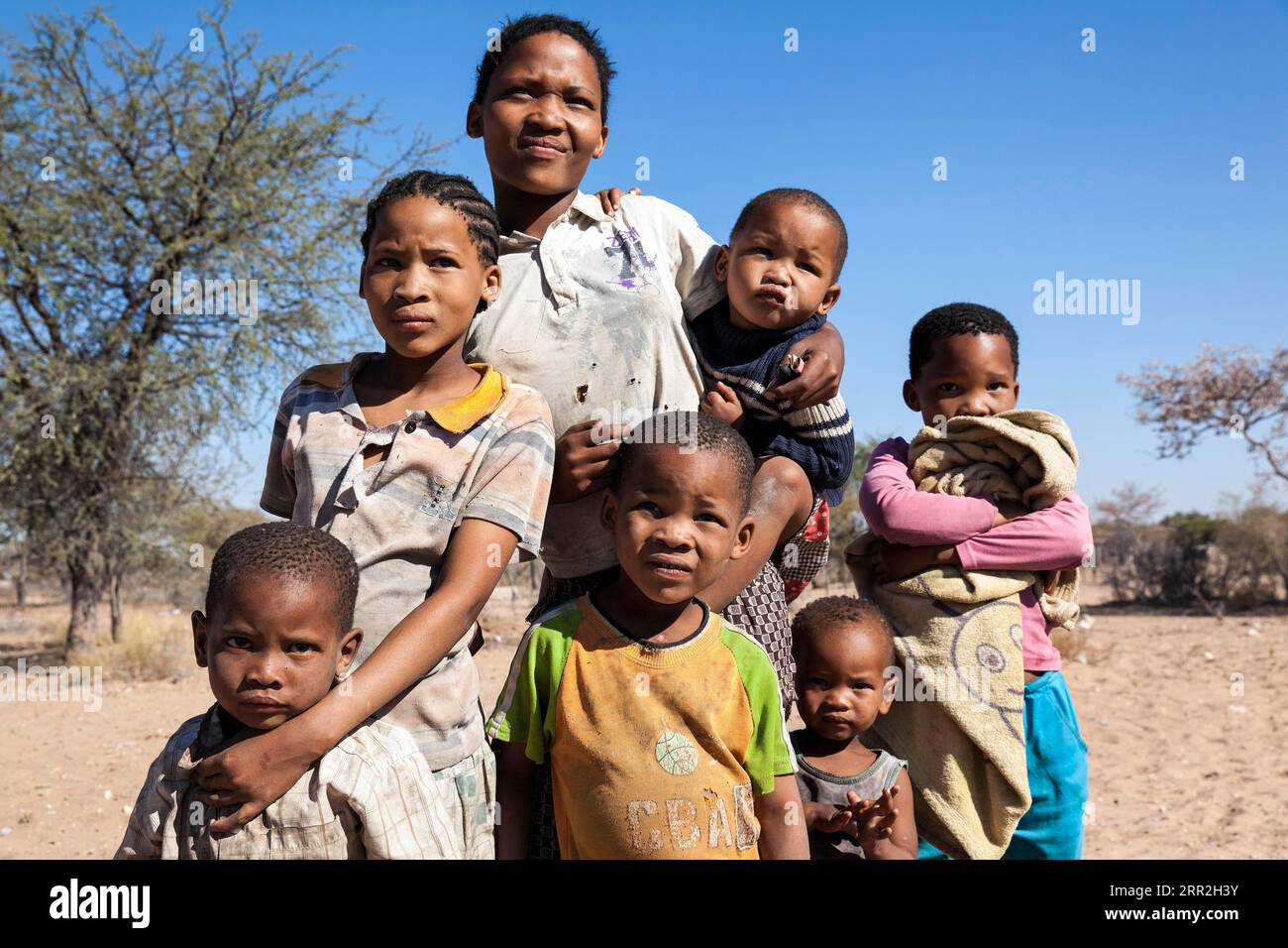 Bushman children, children of the Khoisan people, Kalahari, Botswana ...