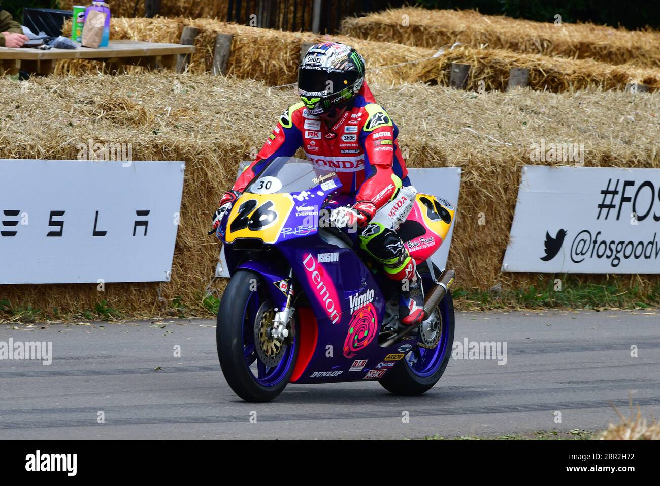 John McGuinness, Honda NSR500V, MotoGP Celebration, featuring some of ...