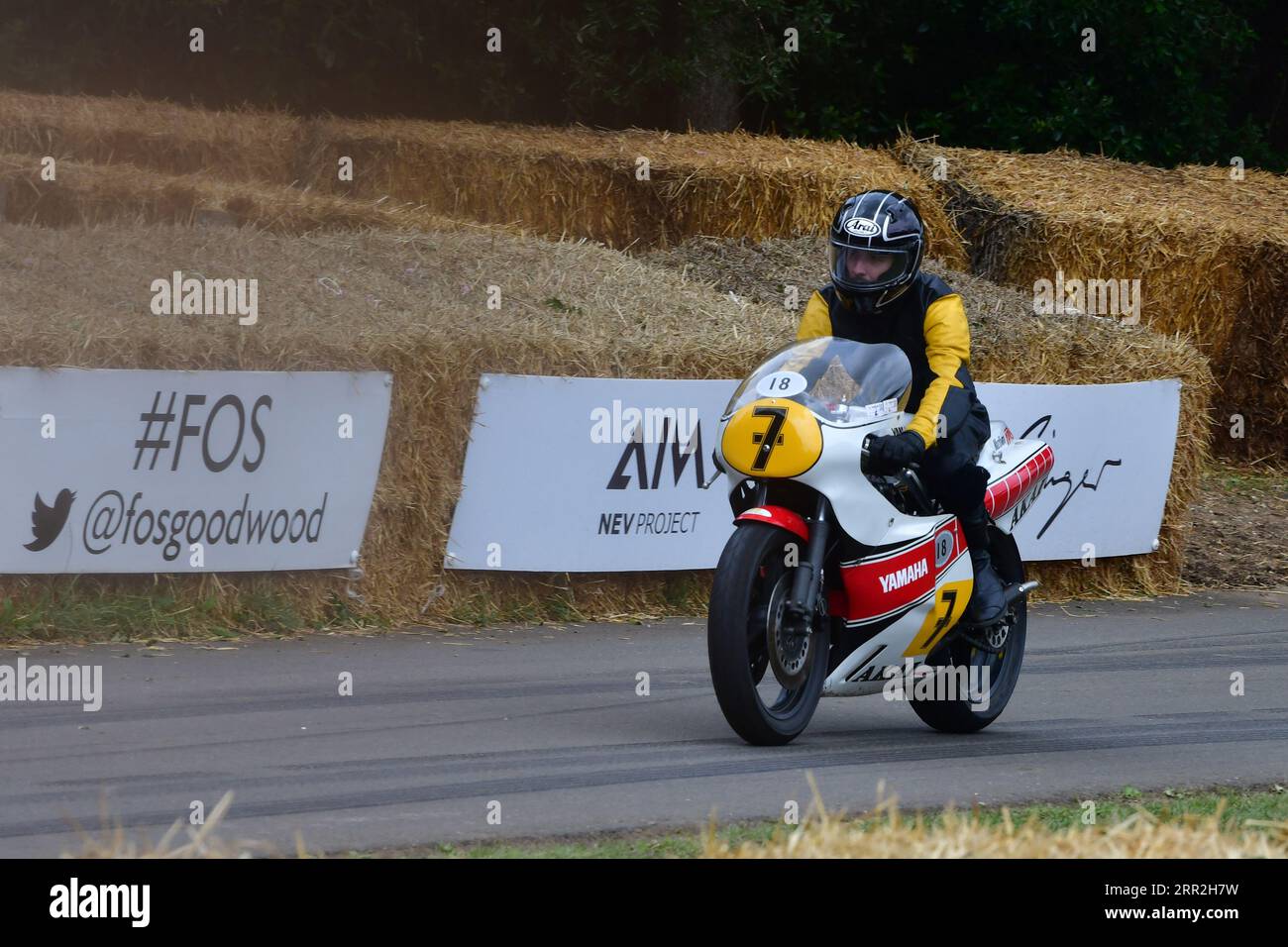 Chris Riches, Yamaha YZR500 OW53, MotoGP Celebration, featuring some of ...