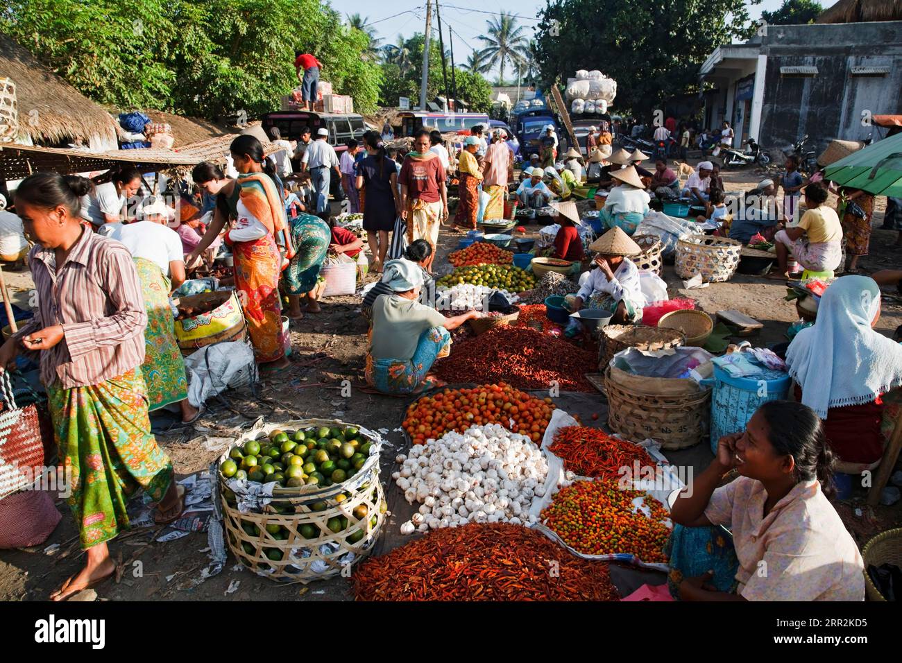Lombok market hi-res stock photography and images - Alamy