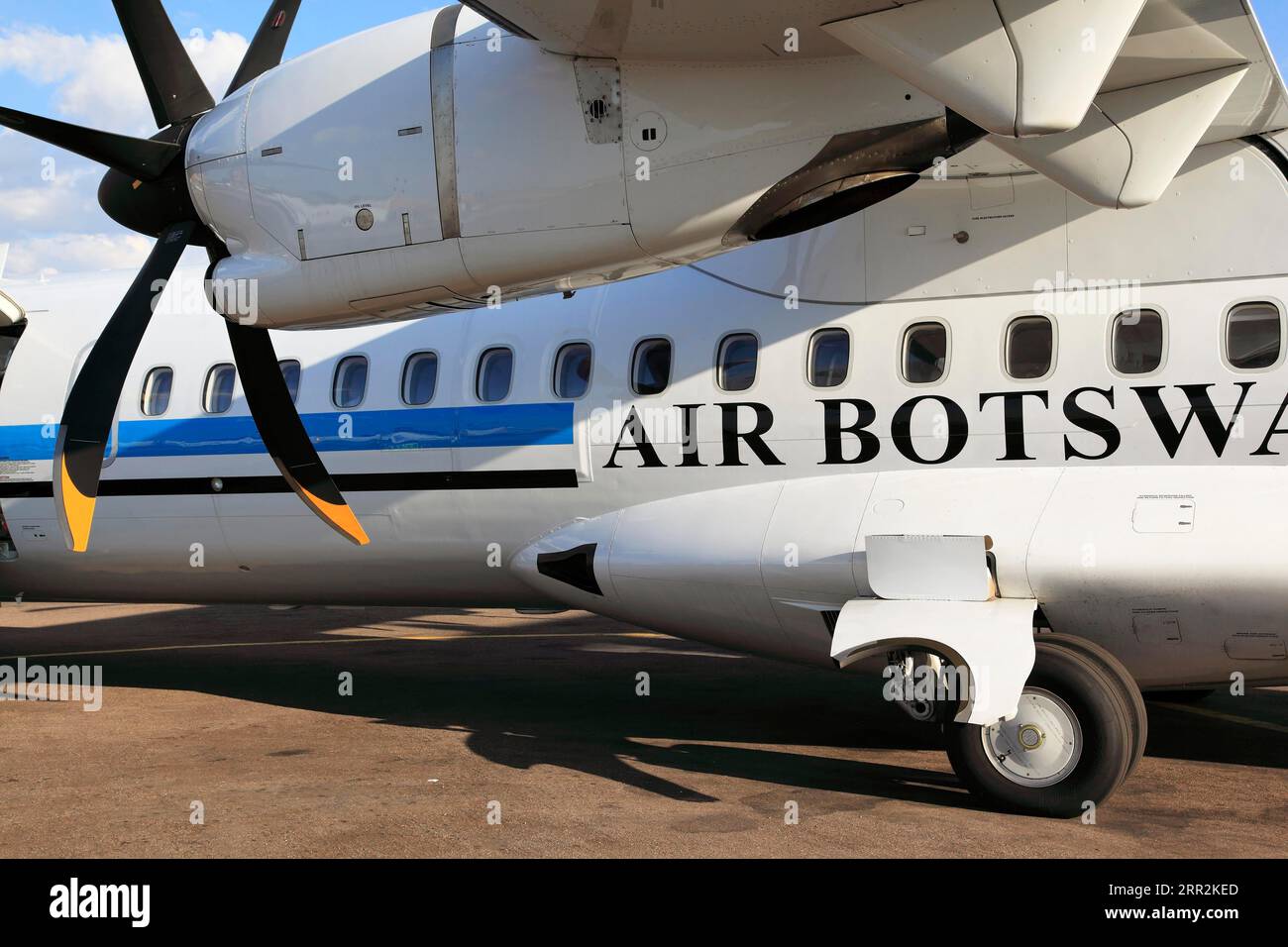 Propeller plane, Air Botswana Stock Photo - Alamy