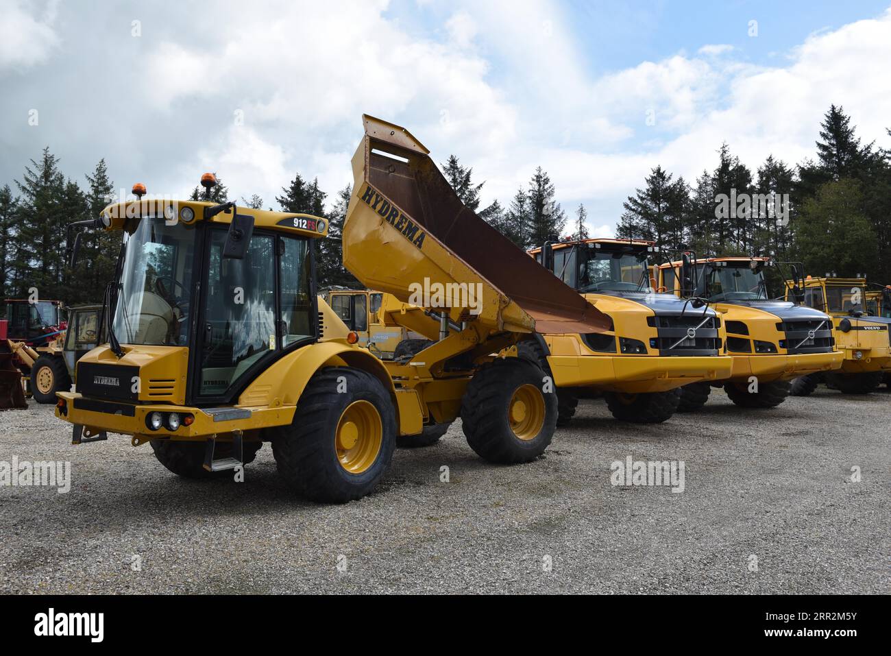 Dump trucks, trucks, construction vehicles Stock Photo - Alamy