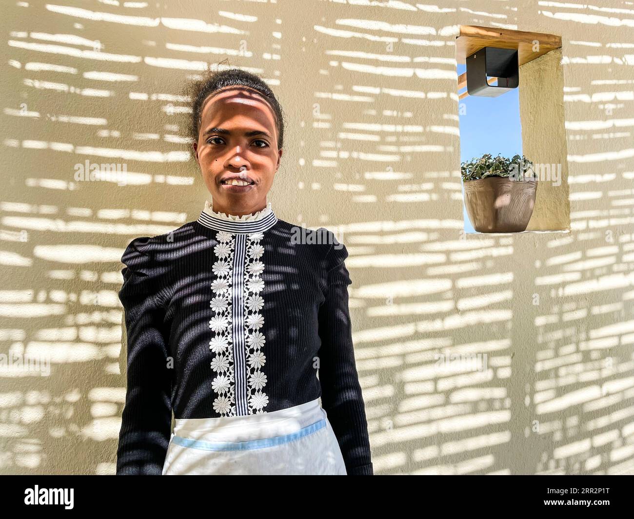 Madagascar woman night hi-res stock photography and images - Alamy