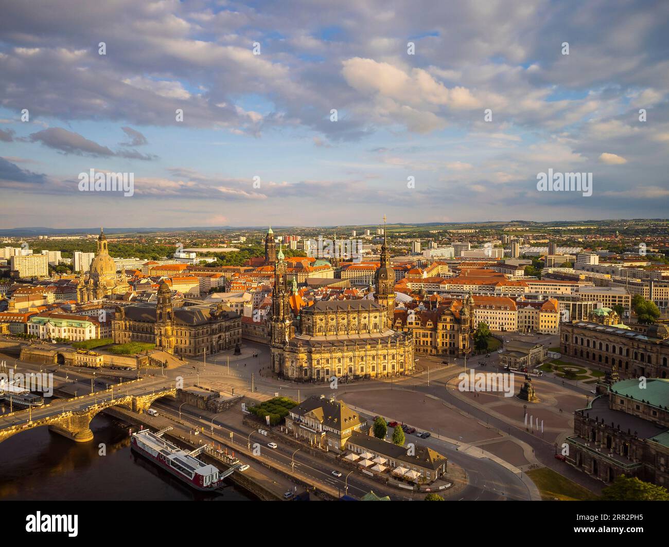 Famous bridge in dresden hi-res stock photography and images - Alamy