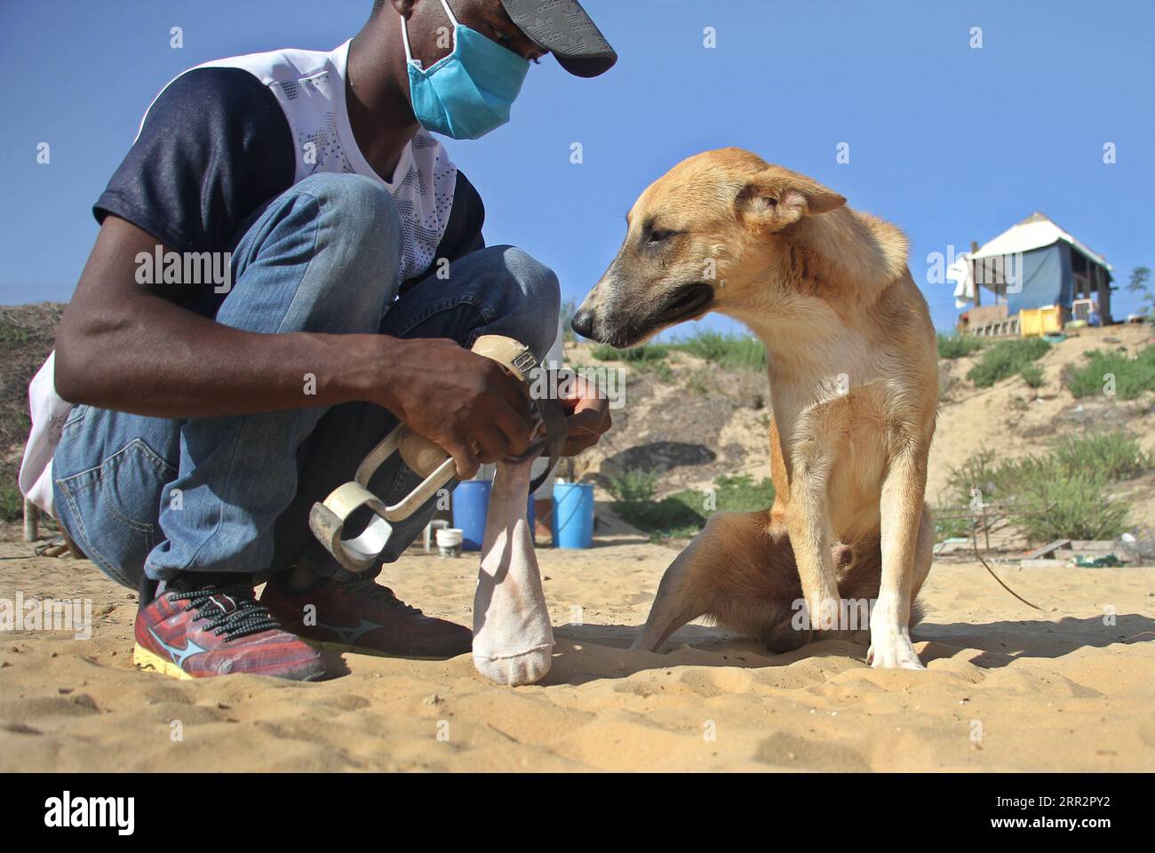 Sulala society hi-res stock photography and images - Alamy