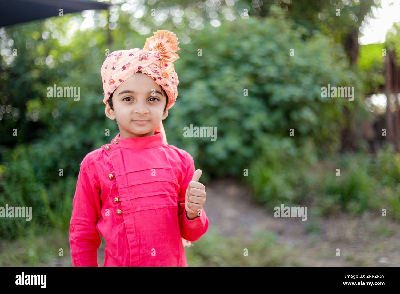 happy indian farmer son Wear sehra, maharashtrian kids, happy rular ...