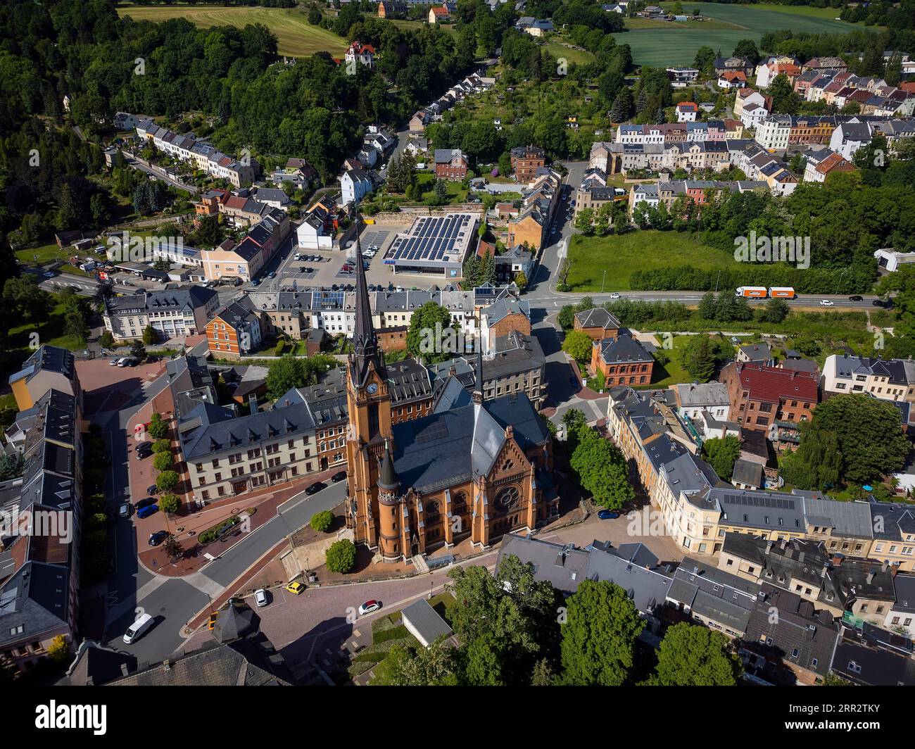 The Protestant town church of Mylau is a stately neo-Gothic hall church ...