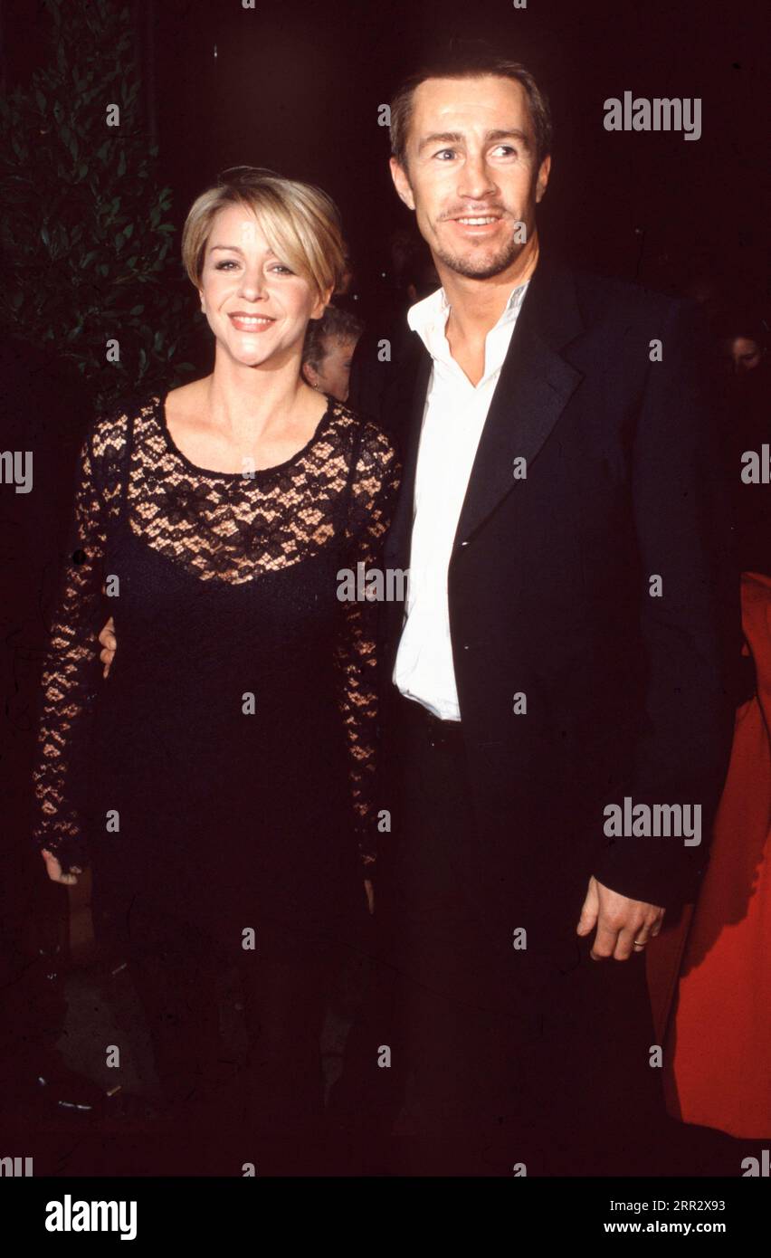 London, UK. LIBRARY. Leslie Ash and husband Lee Chapman at an event. Circa 1995. Ref:LMK11 ...