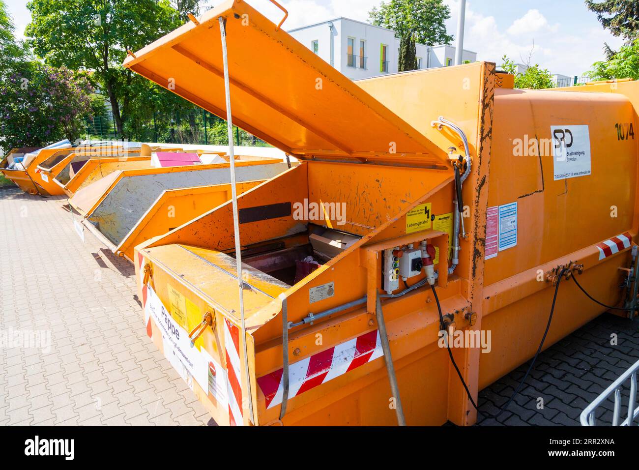 Pilot project on waste prevention and reuse launched. Reuse instead of ...