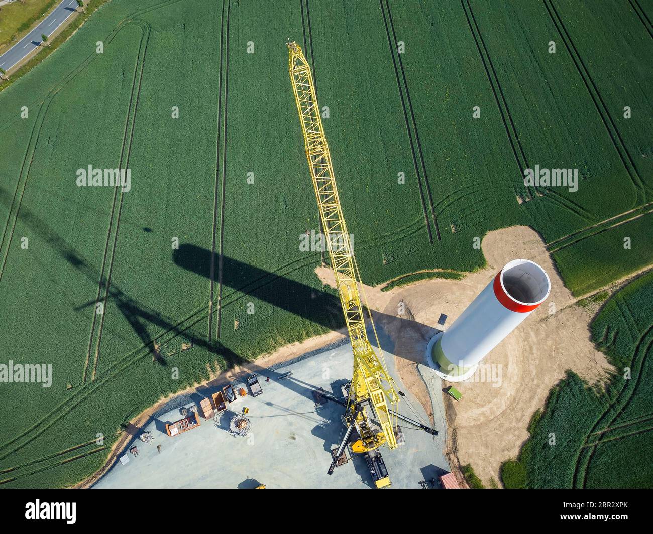 Assembly wind turbine in hi-res stock photography and images - Alamy