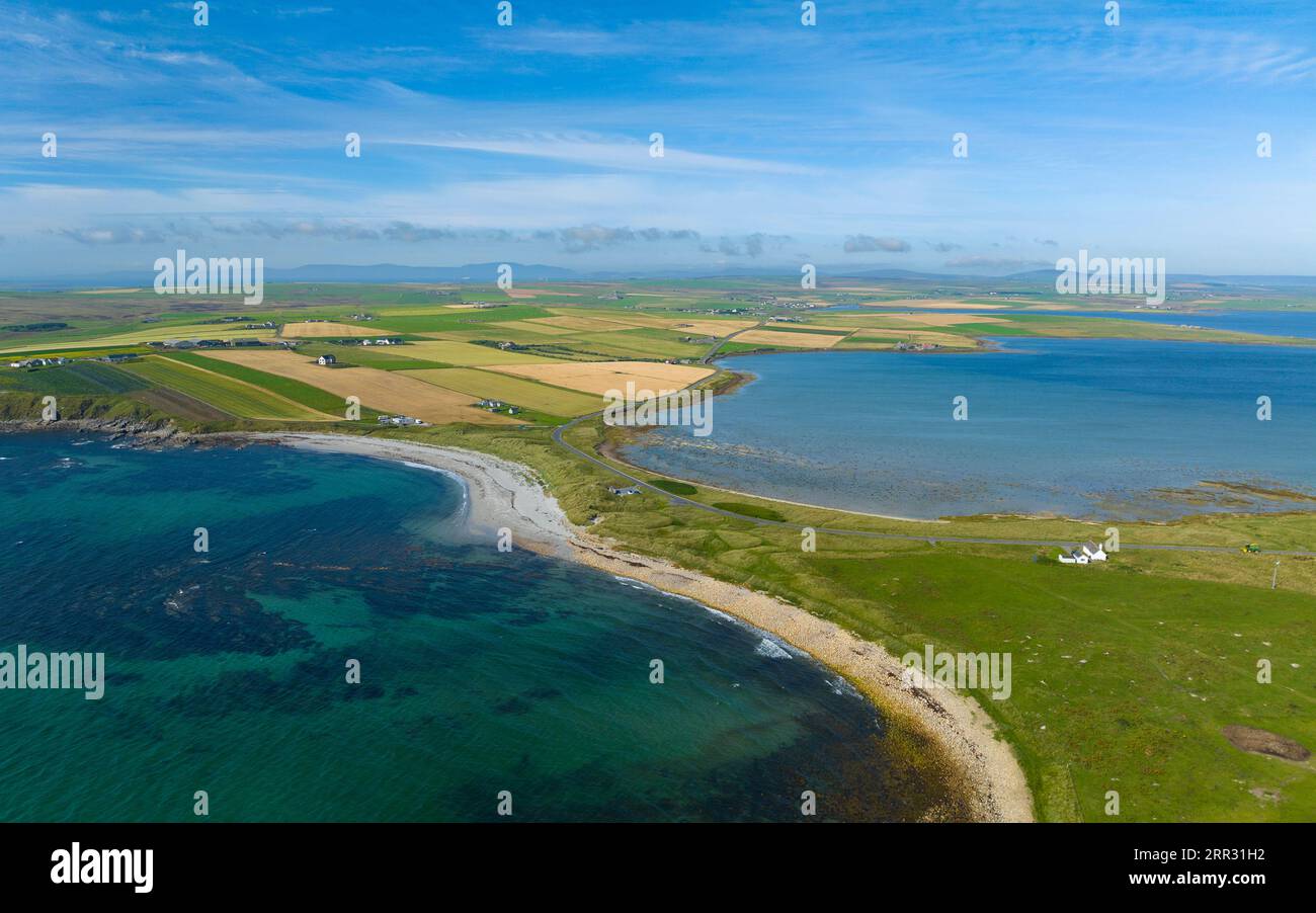 Aerial view of beaches at Taracliff Bay and Peter’s Pool at Sandi Sands ...