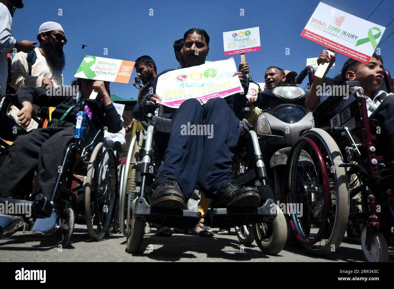 Disability in the pacific region hi-res stock photography and images ...