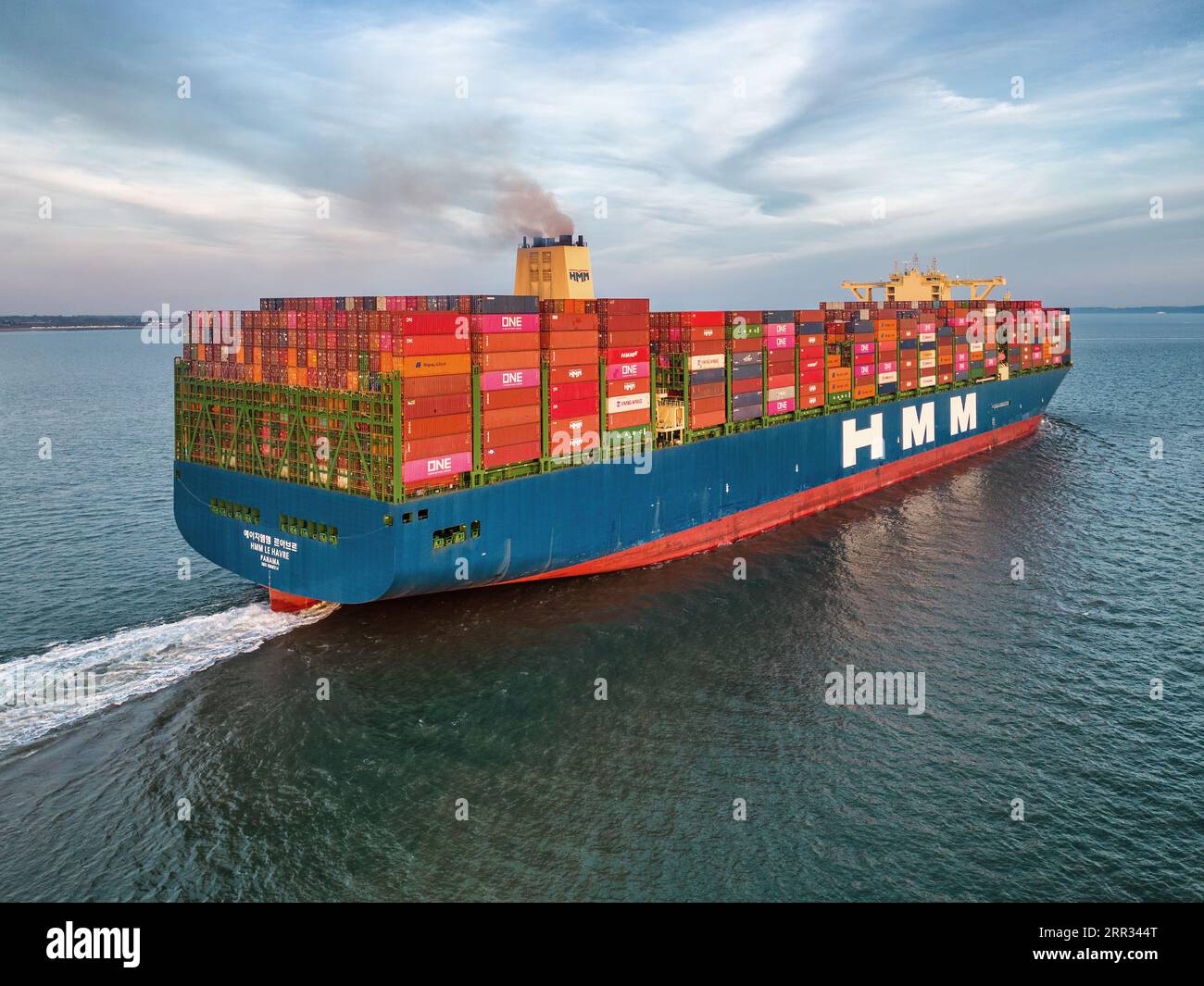 HMM Le Havre is an Ultra-Large Container Carrier operated by Hyundai Merchant Marine between ...