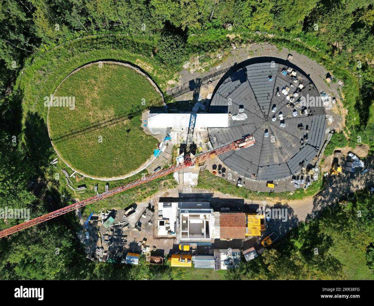 01 September 2023, Saxony-Anhalt, Halberstadt: View of two drinking ...