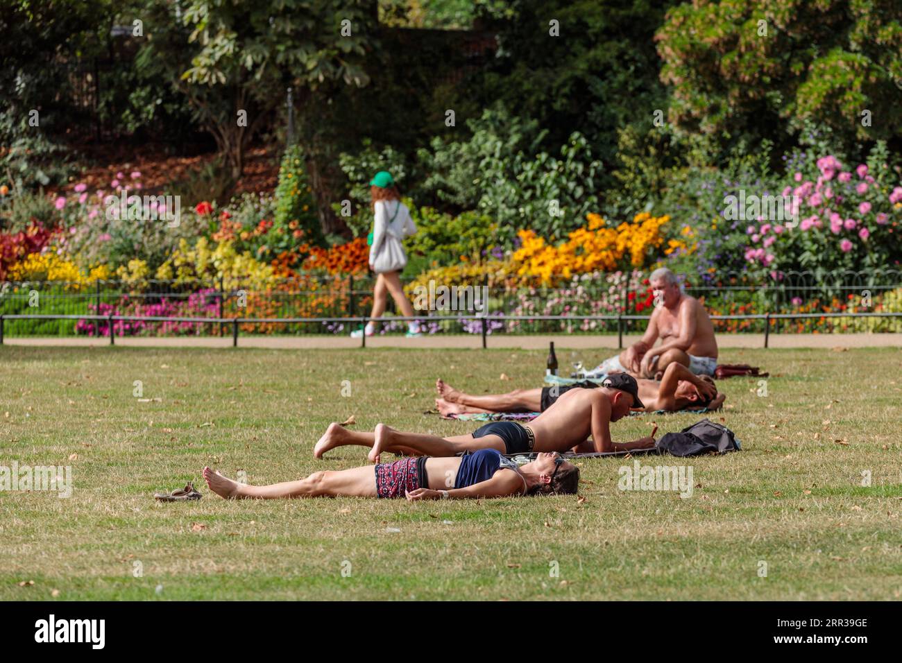 London heatwave 2023 hi-res stock photography and images - Alamy