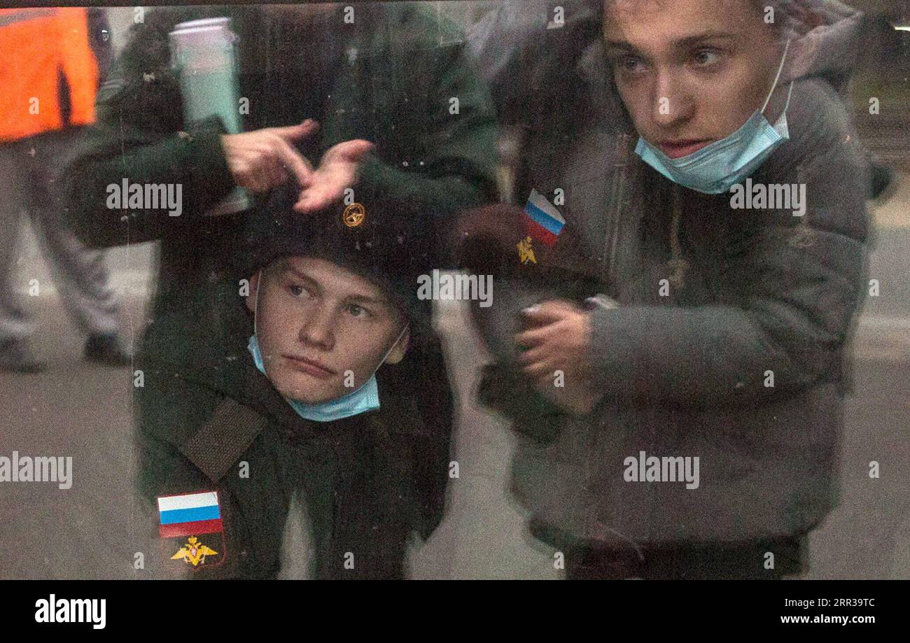 Army physical examination hi-res stock photography and images - Alamy