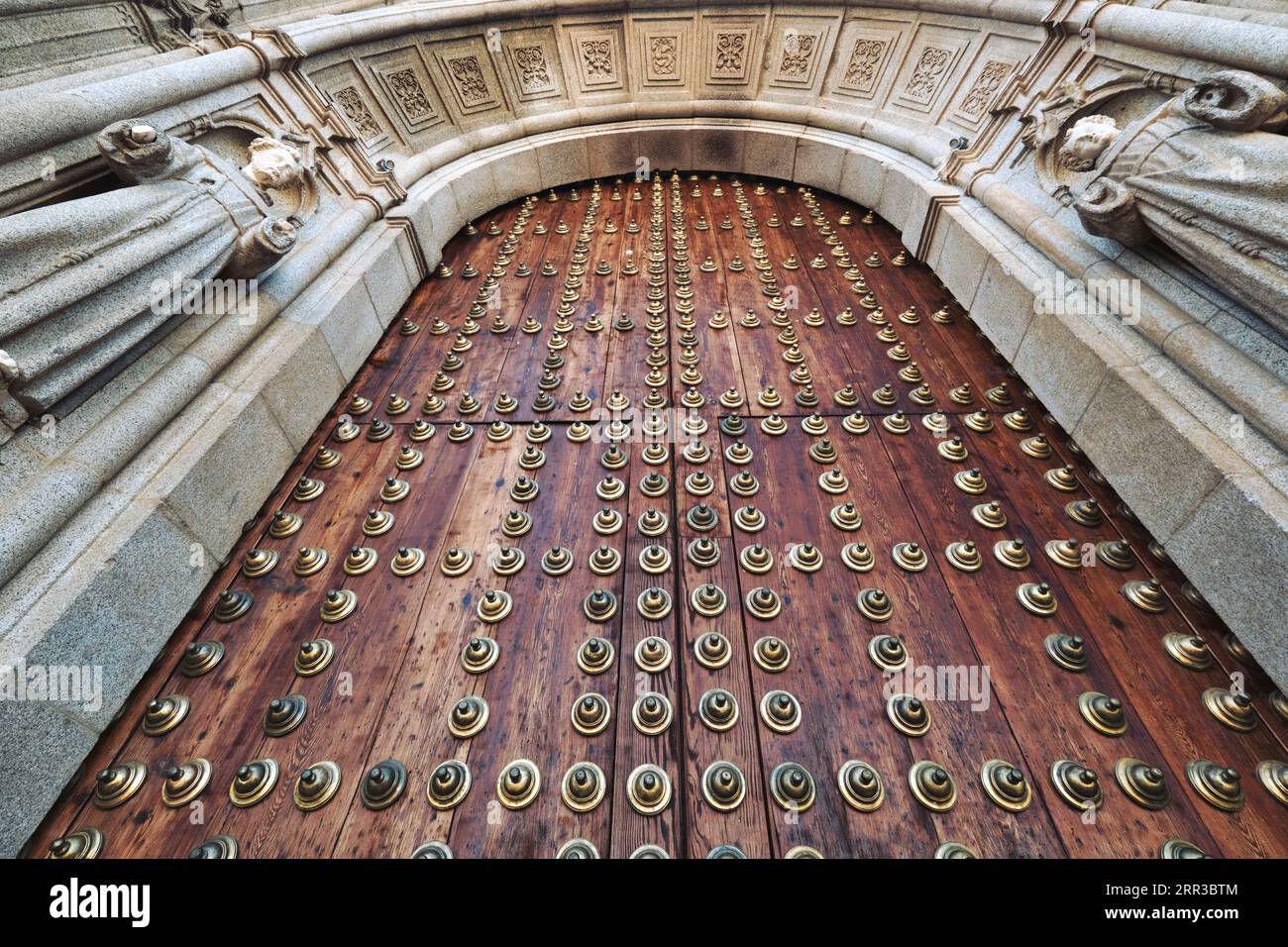 Spanish iron gates hi-res stock photography and images - Alamy