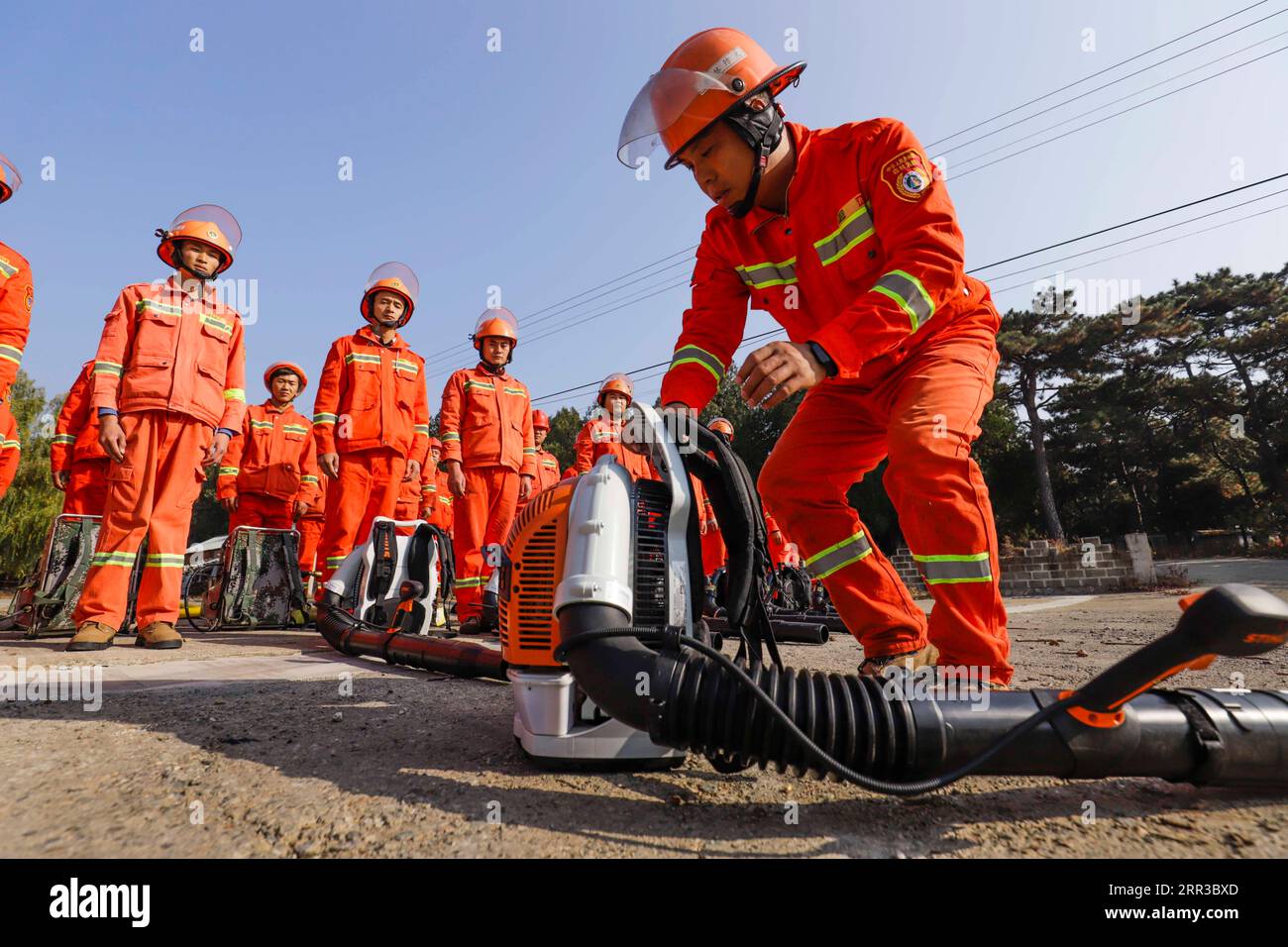 Fire dril hi-res stock photography and images - Alamy