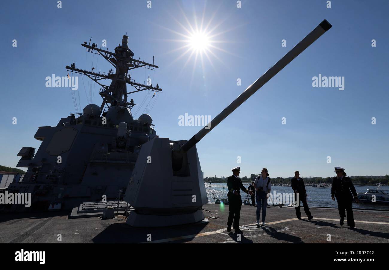 Rota naval base hi-res stock photography and images - Alamy