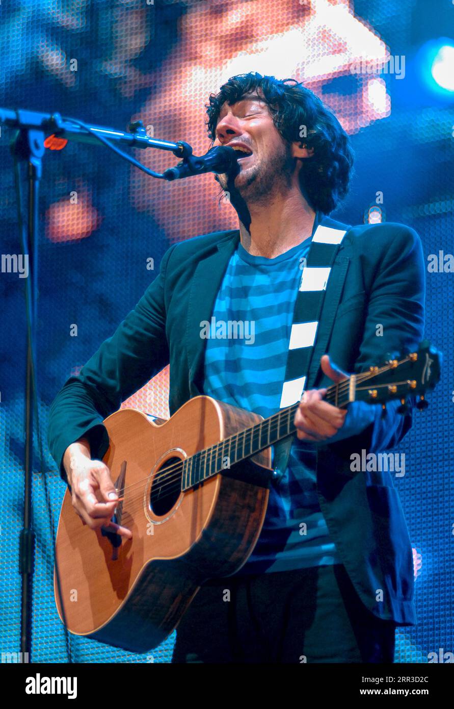 Gary lightbody hi-res stock photography and images - Alamy