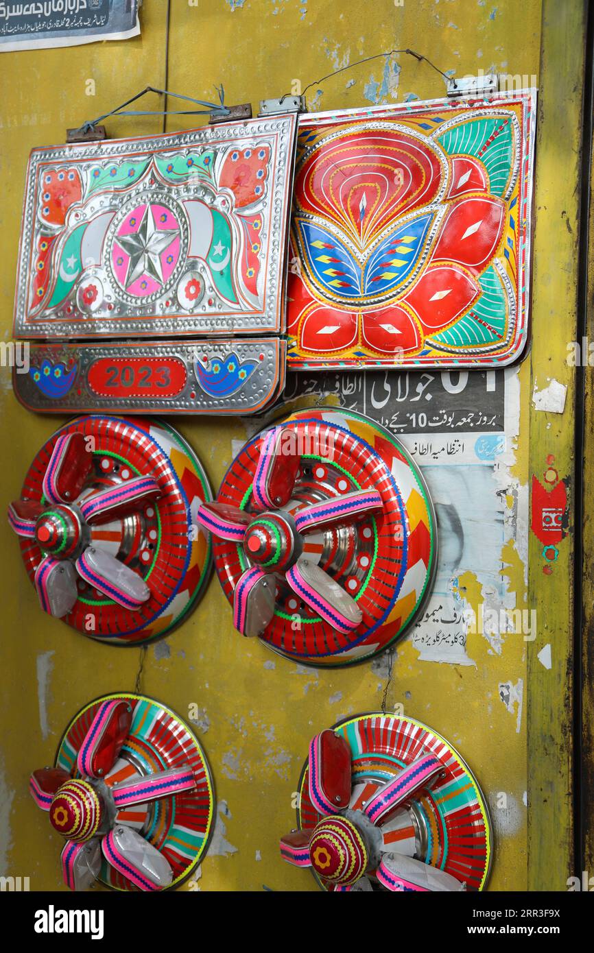 Pakistani truck art hi-res stock photography and images - Alamy