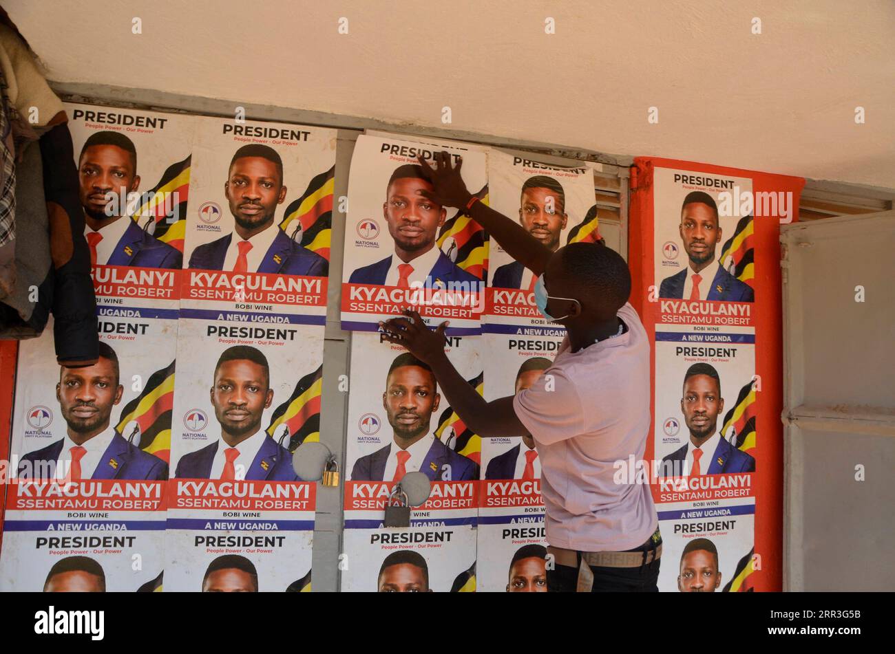 Ten posters hi-res stock photography and images - Alamy