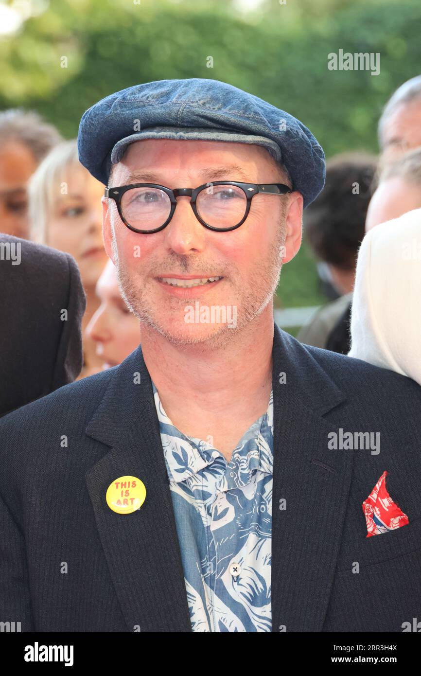 Christopher shaw hi-res stock photography and images - Alamy