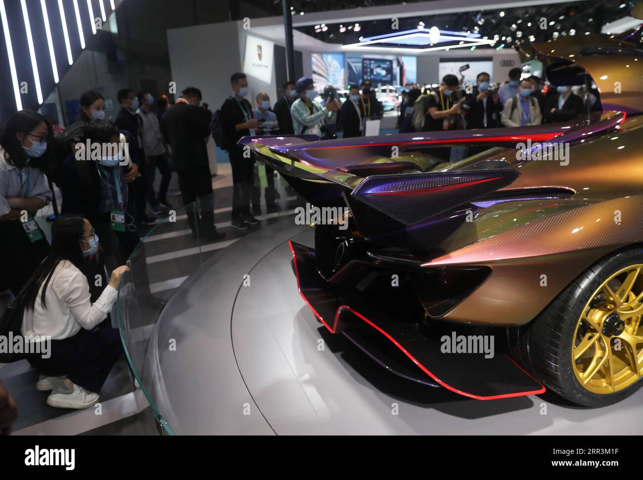 Monocoque chassis hi-res stock photography and images - Alamy