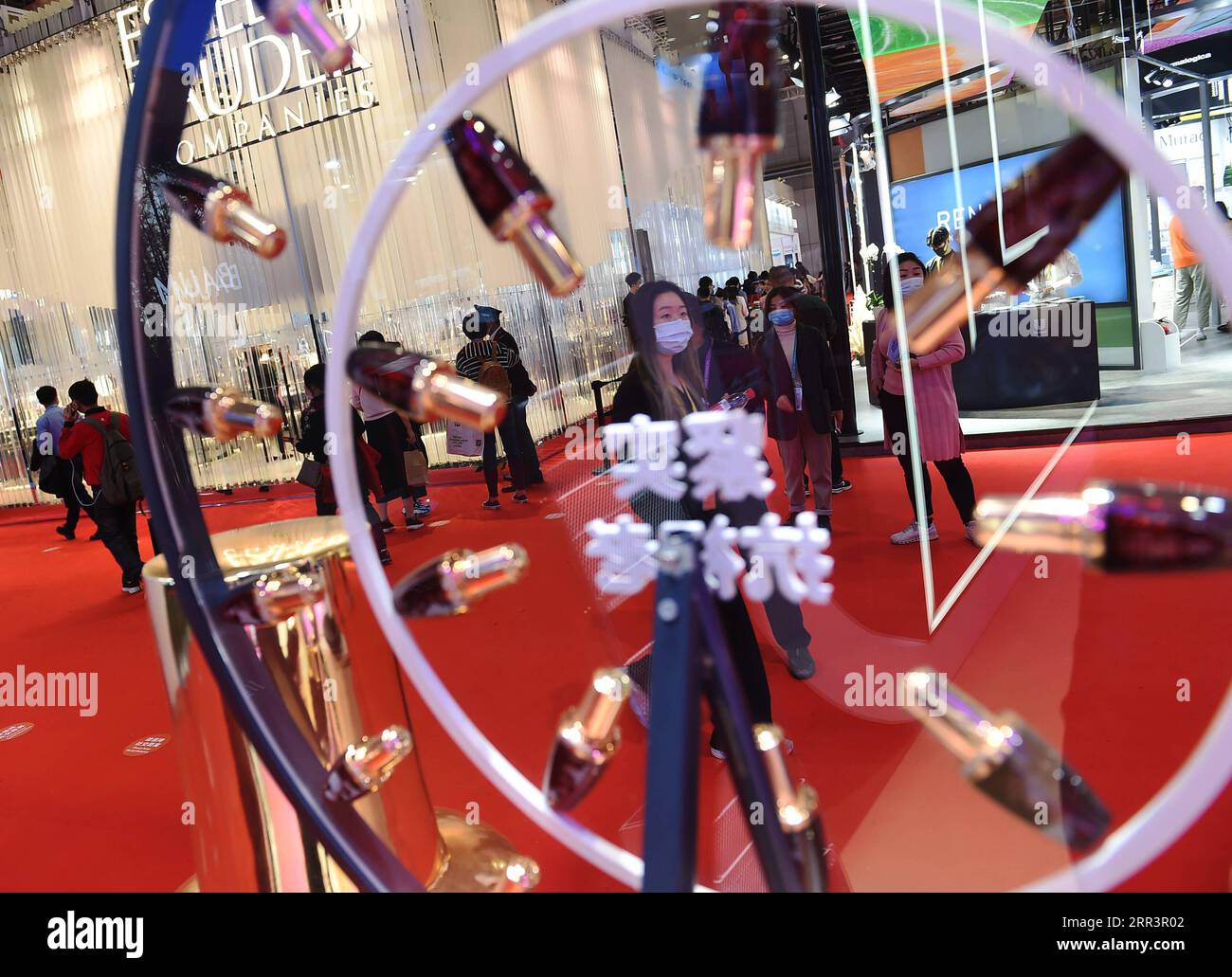 Cosmetic booth hi-res stock photography and images - Alamy