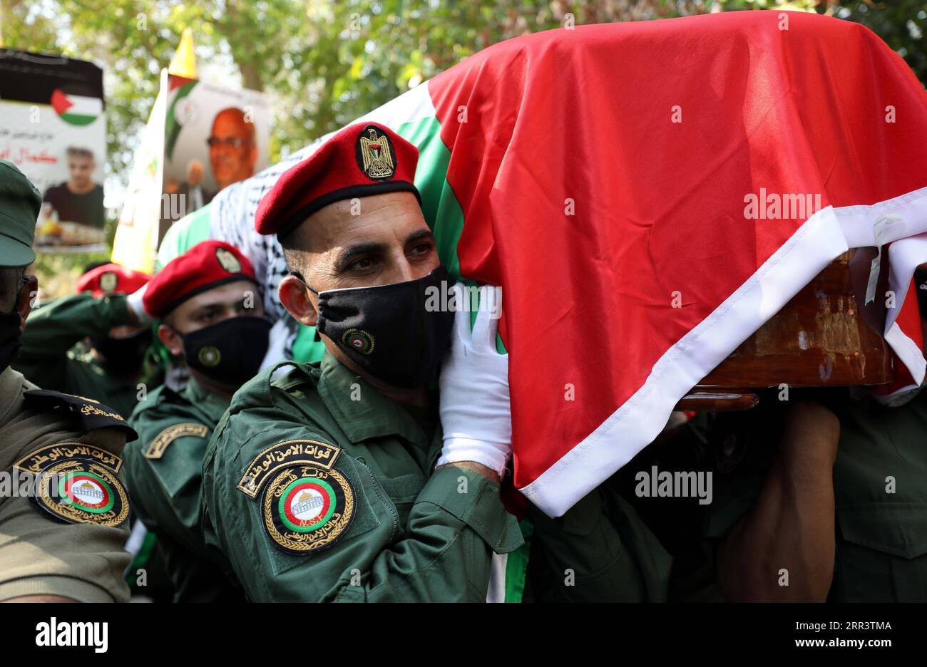 201111 -- JERICHO, Nov. 11, 2020 -- Members of Palestinian honor guard ...