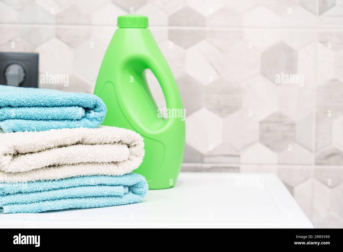 Stack of bath towels. Clean towels in the laundry or bathroom Stock ...