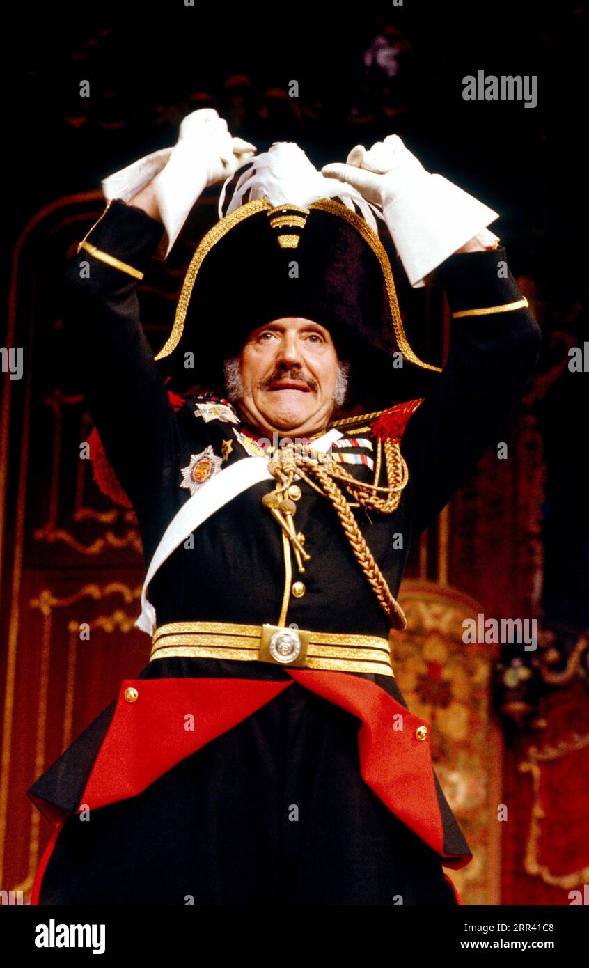 Derek Smith (Chief of Police) in BIG IN BRAZIL by Bamber Gascoigne at ...