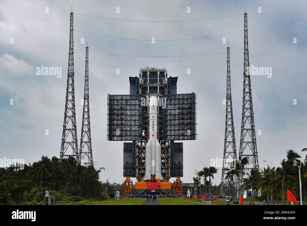 Long march space beijing hi-res stock photography and images - Alamy