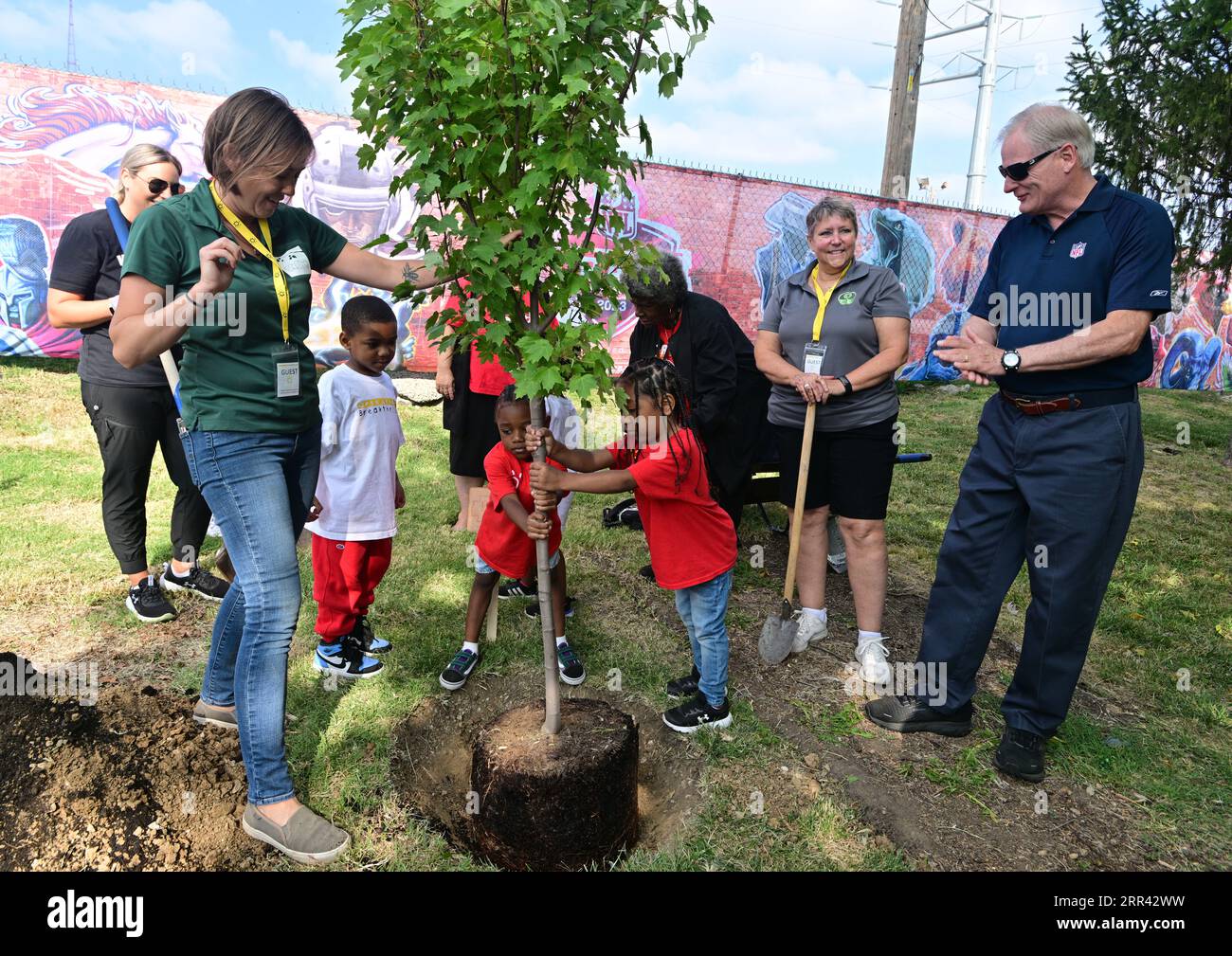Leon greening hi-res stock photography and images - Alamy