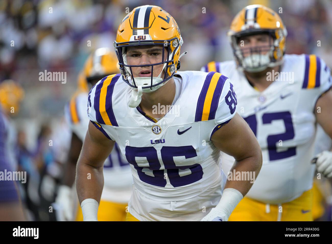 LSU tight end Mason Taylor (86) warms up before an NCAA college ...