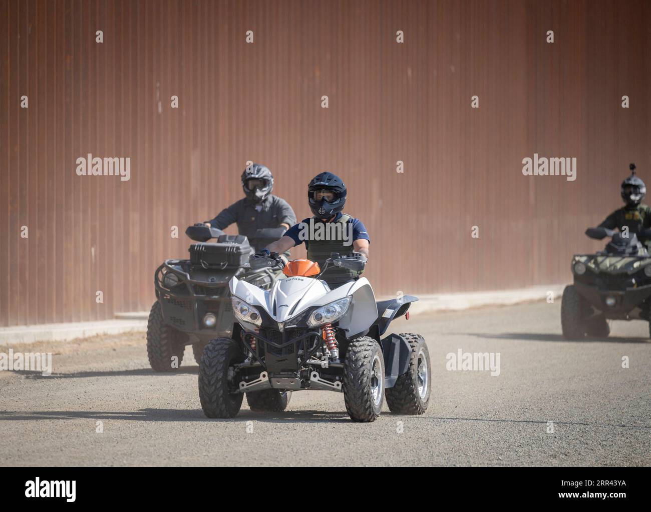 Chad wolf border hi-res stock photography and images - Alamy