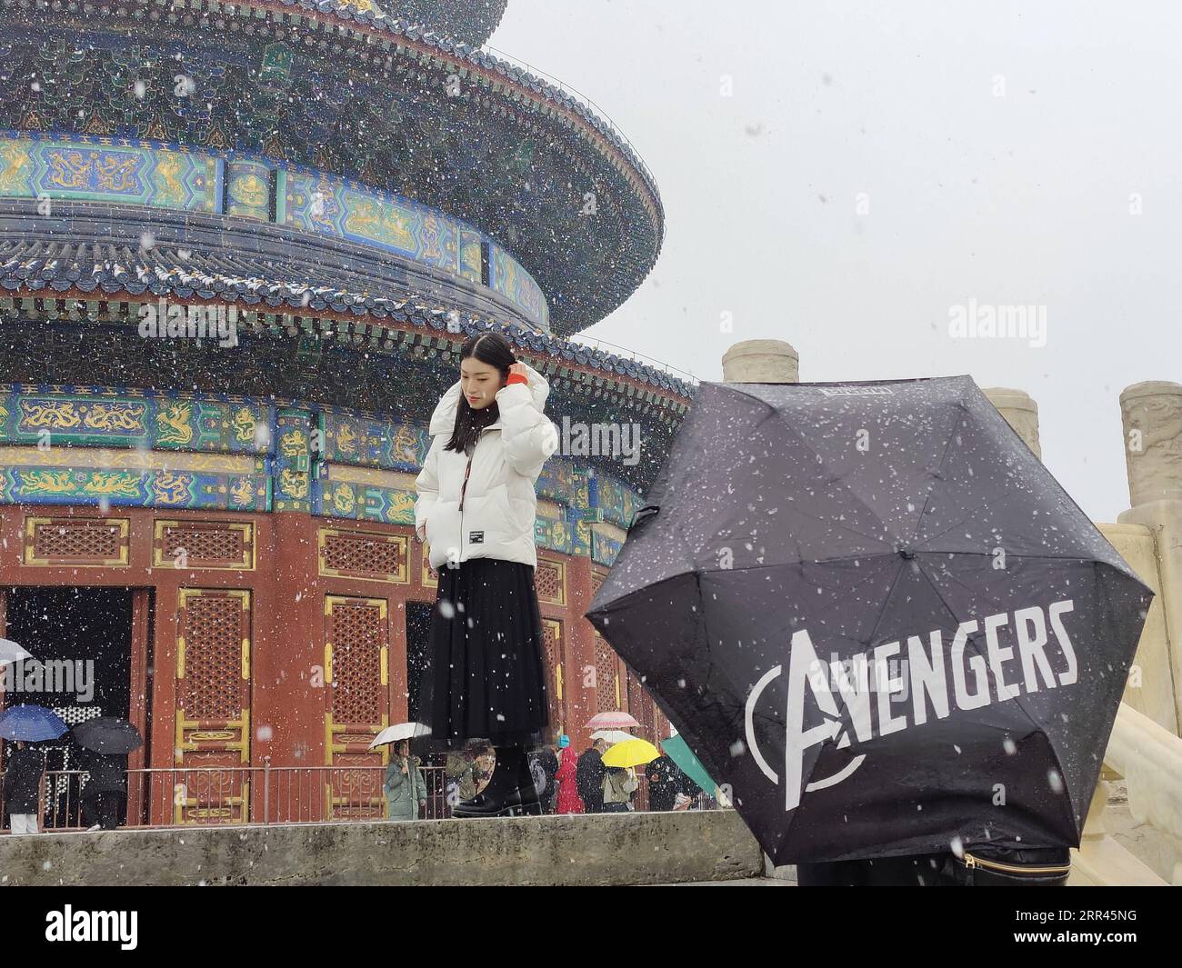 Beijng temple hi-res stock photography and images - Alamy