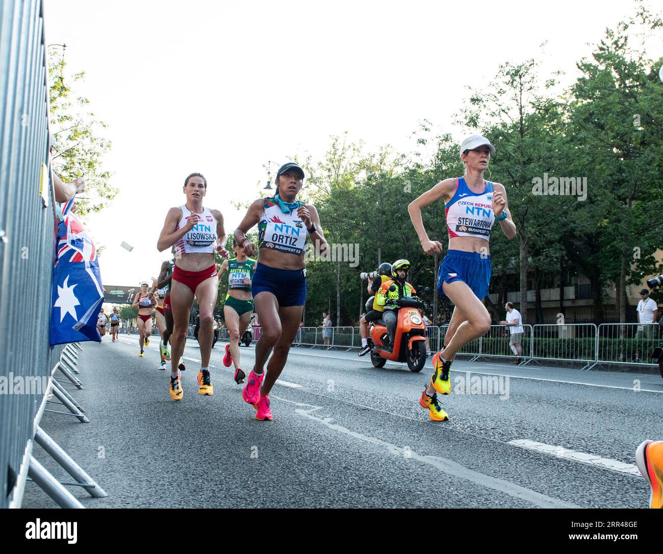 Moira Stewartová of the Czech Republic competing in the women’s marathon on day 8 of the World ...