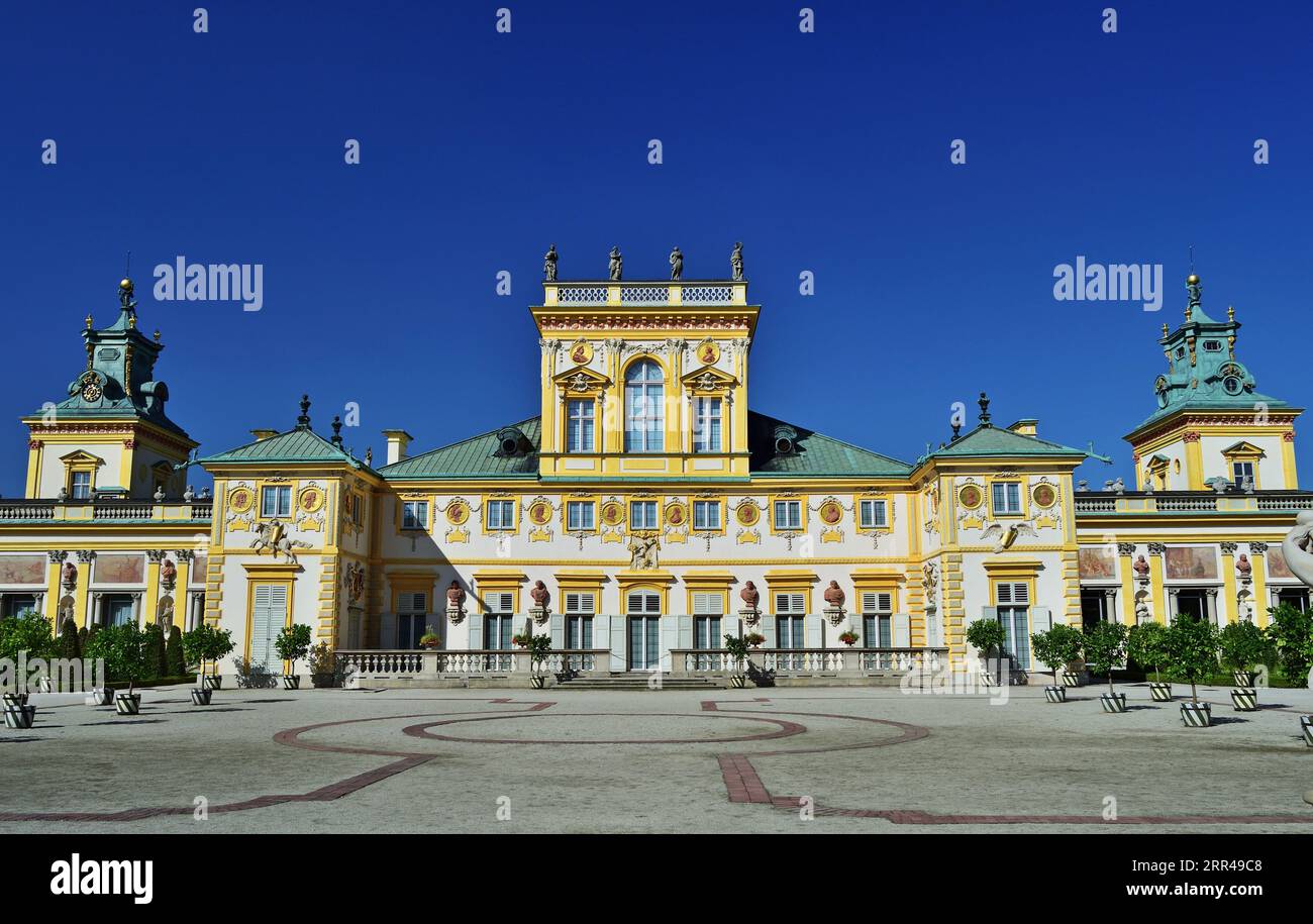 Barpque hi-res stock photography and images - Alamy