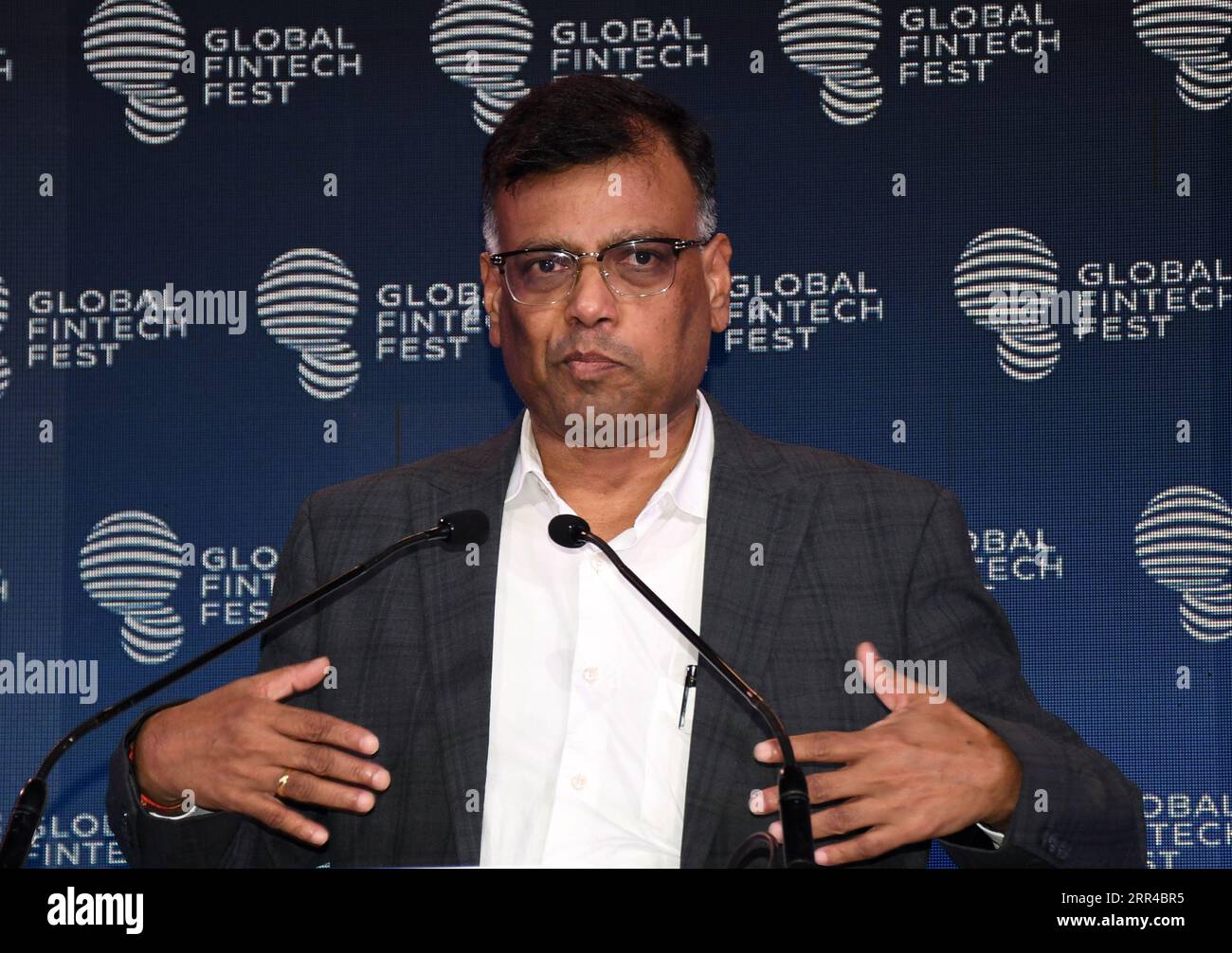 Mumbai, India. 05th Sep, 2023. Deputy governor T Rabi Sankar gestures ...